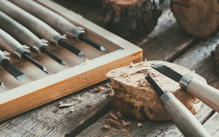 How to Care For Your Wood Carving Tools - UJ Ramelson Co